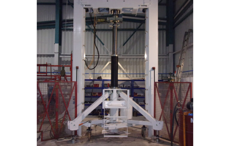 TMH ME01 – 90 t Load test gantry - TECHMAN-HEAD